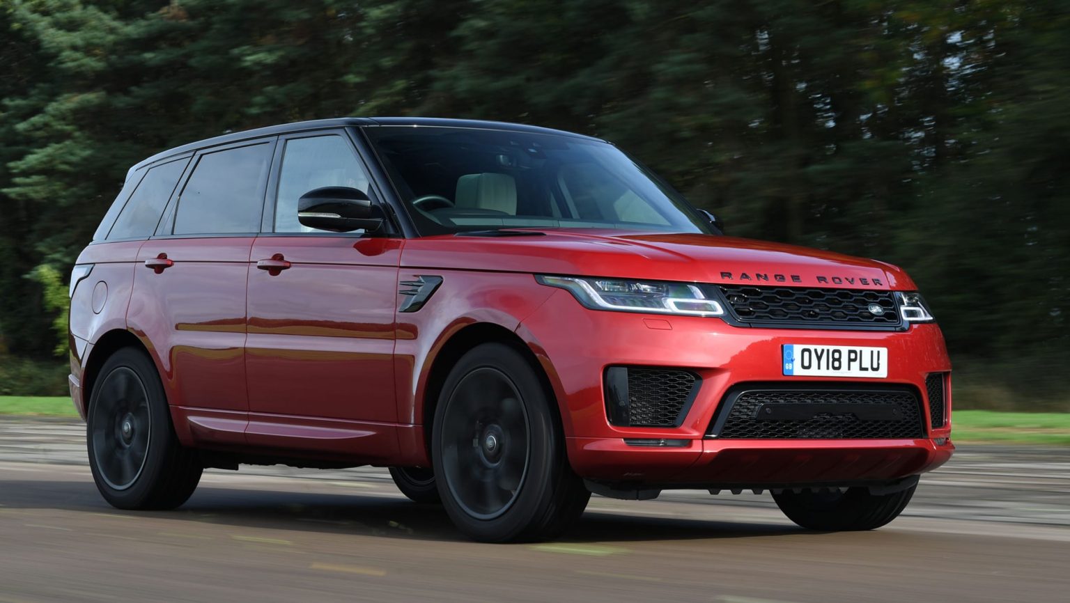 What's the Difference Between a Land Rover and Range Rover?