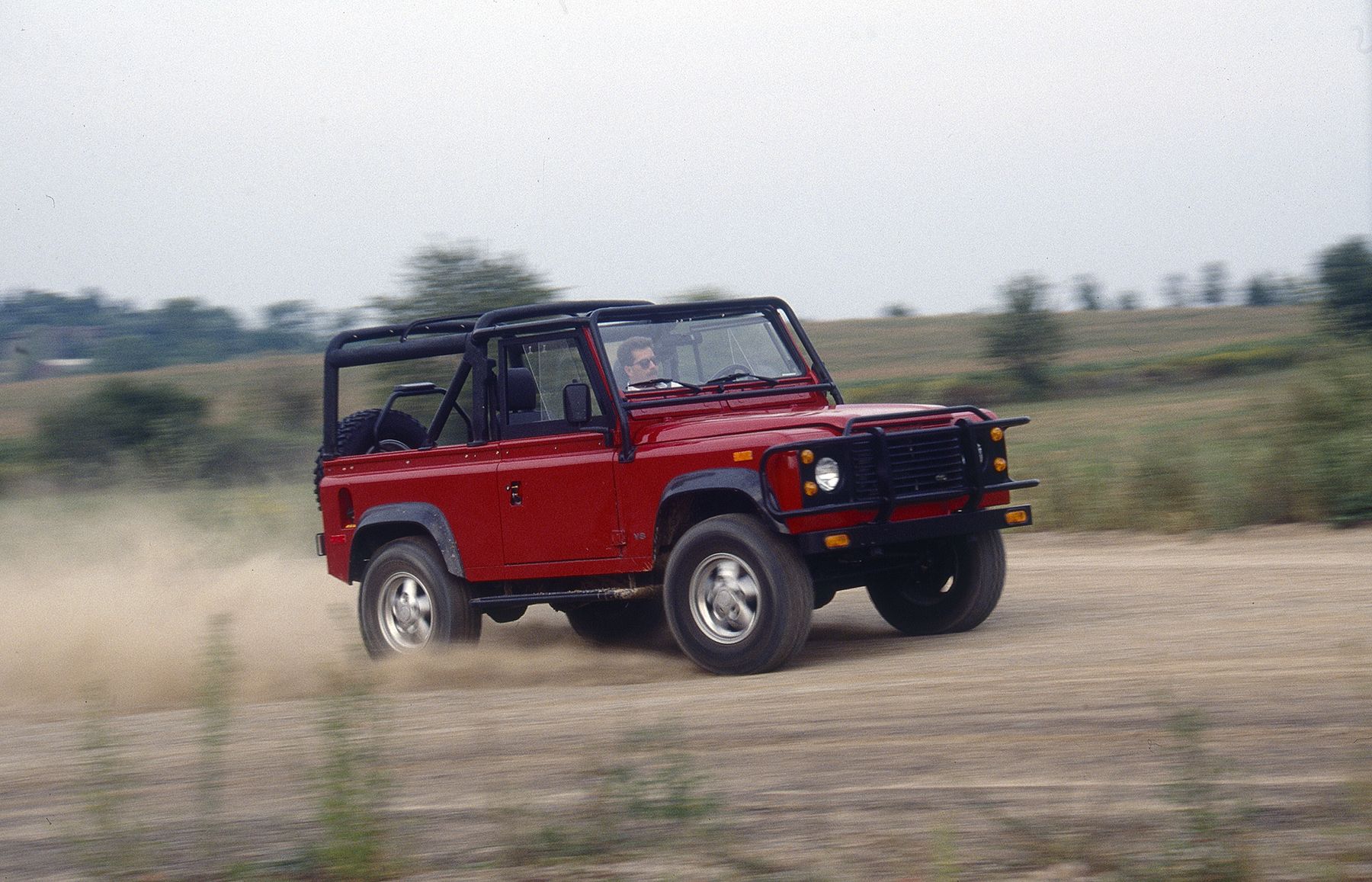Why The Land Rover Defender is so Popular in The UK?
